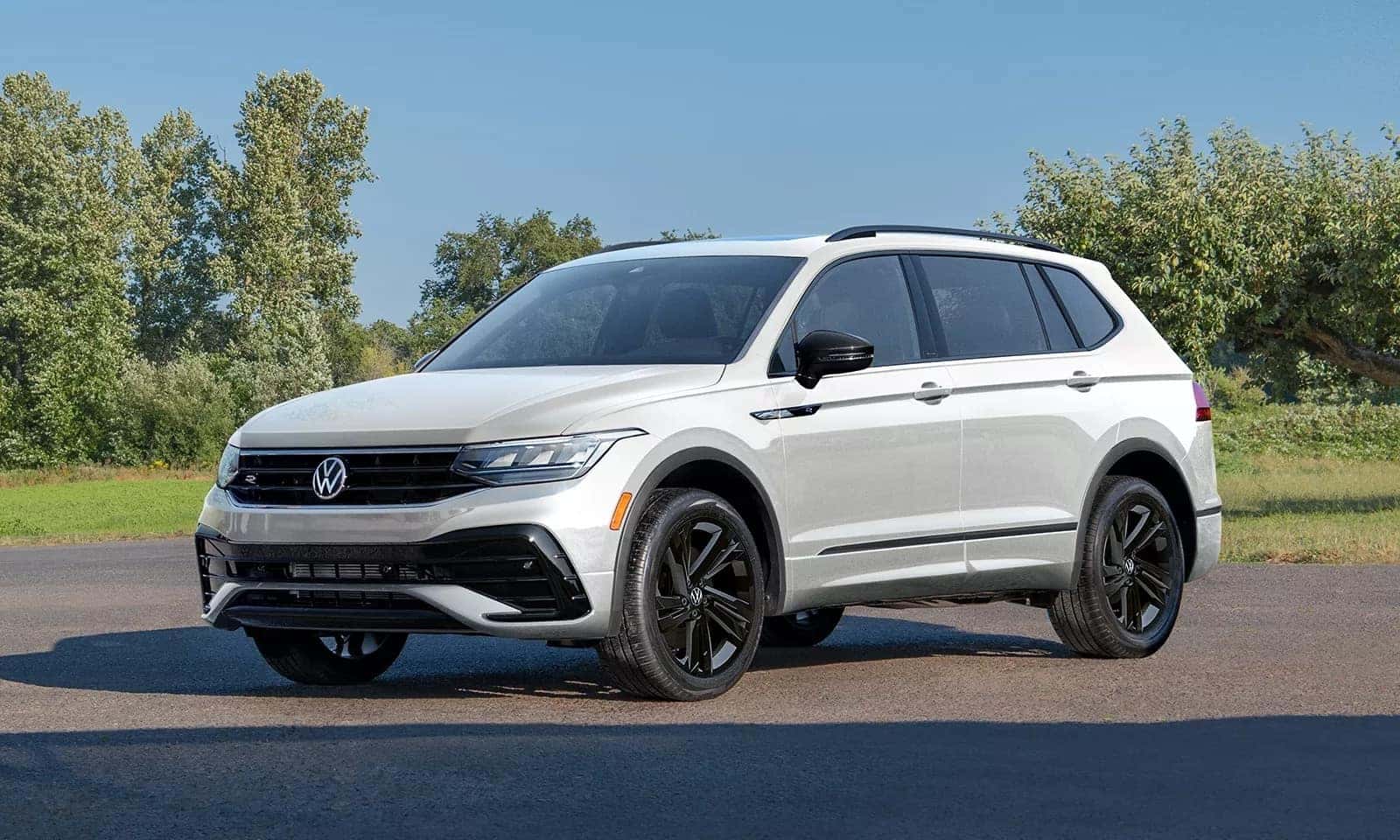 Get to Know the 2024 Volkswagen Tiguan SE R-Line Black | Blog