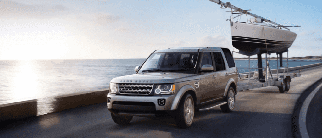 An Inside Look at the 2017 Land Rover LR4 Exterior | Land Rover Annapolis