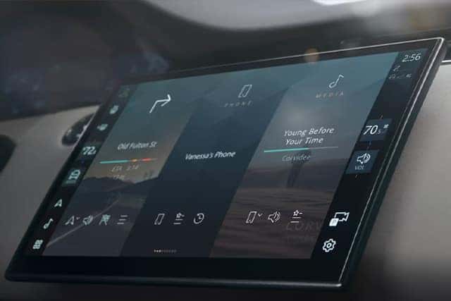 Range Rover Evoque Interior Features | Land Rover Mission Viejo CA