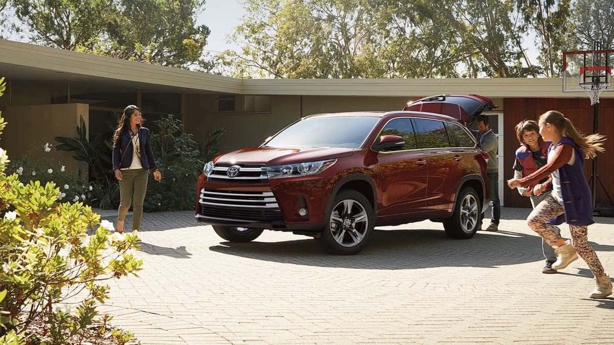 2017 Toyota Highlander | Specifications & Info | Marietta Toyota