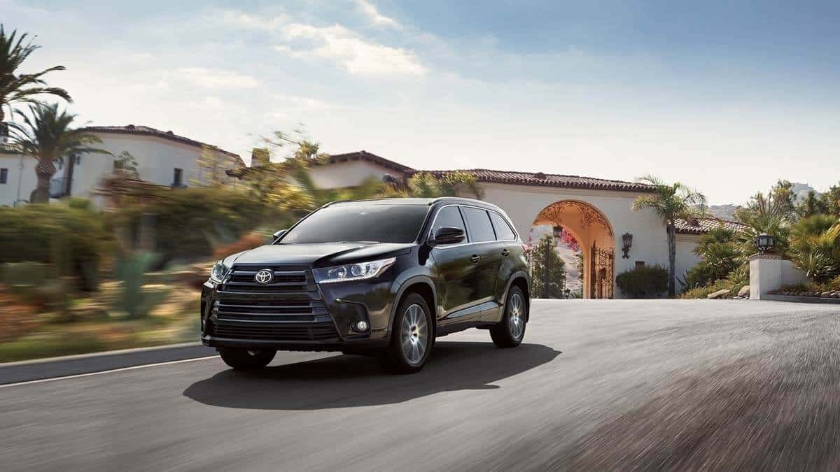 2017 Toyota Highlander | Specifications & Info | Marietta Toyota
