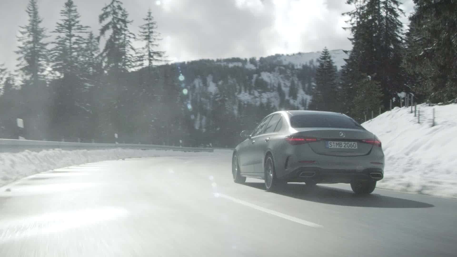 Does AWD Matter in Hoffman Estates? How Mercedes-Benz 4MATIC Handles ...