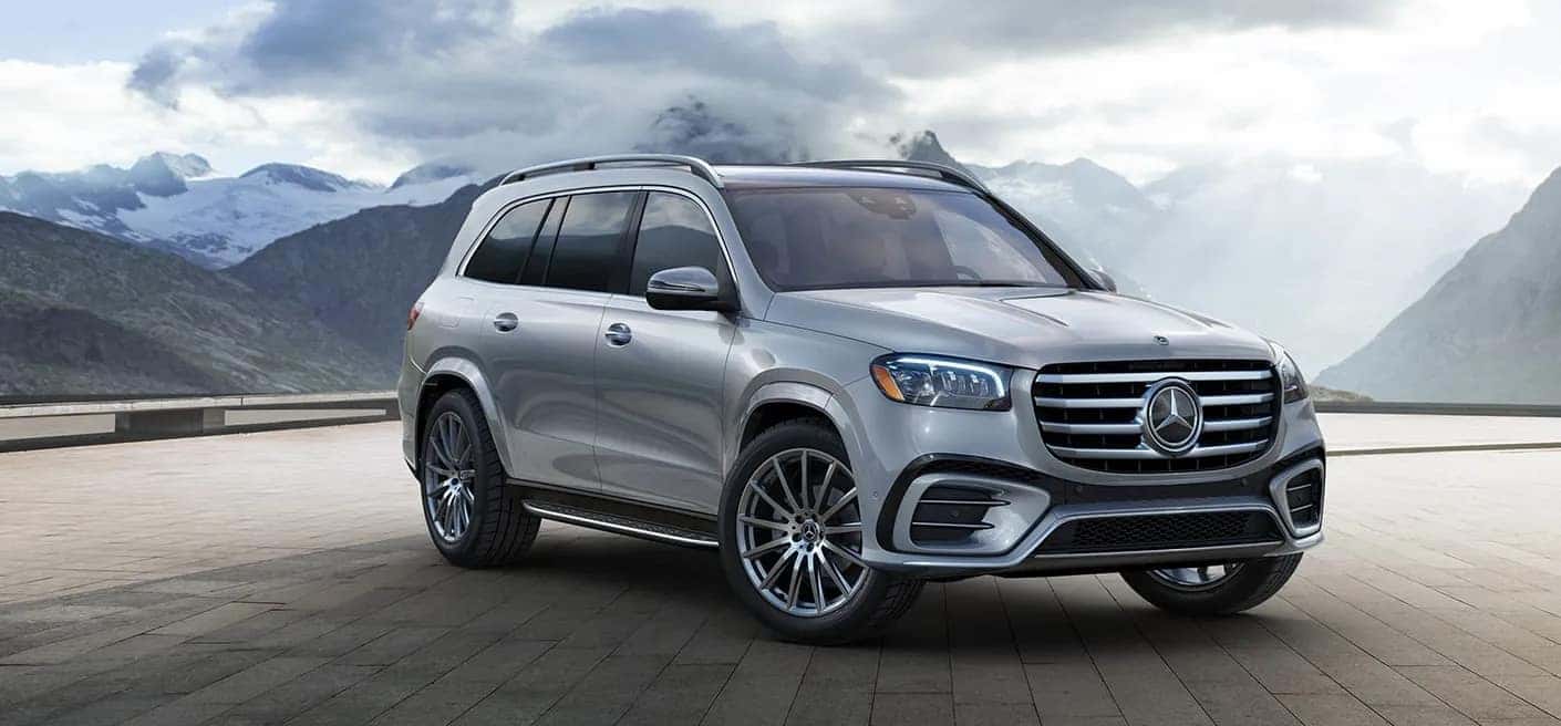 Experience Mercedes-Benz Three-Row SUVs