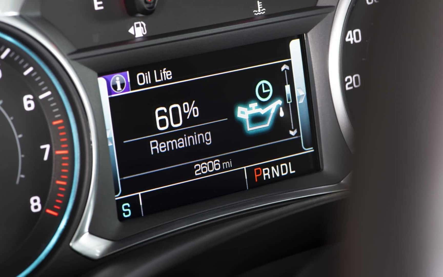 What To Do When Your Oil Service Light Turns On? | Oil Repair Clovis