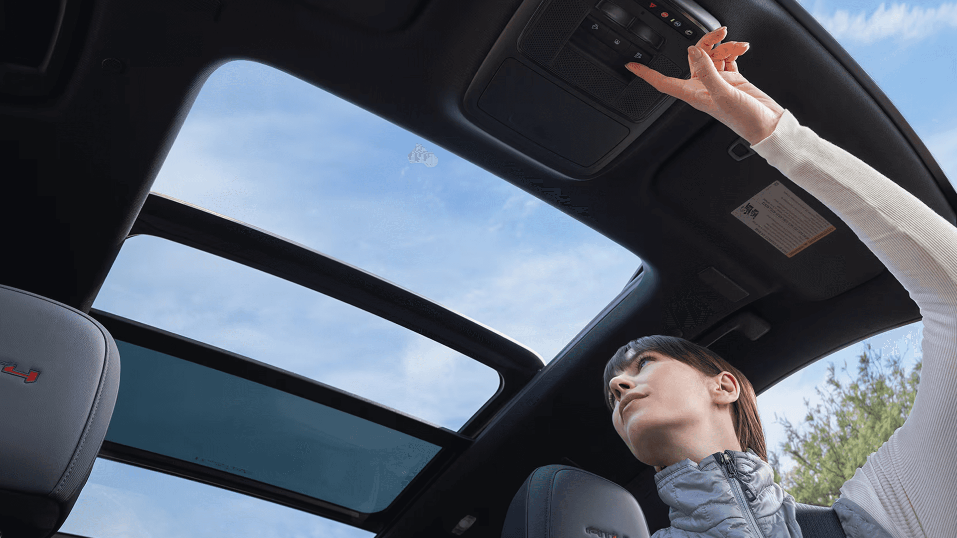 2026 GMC Acadia Interior | Sid Dillon