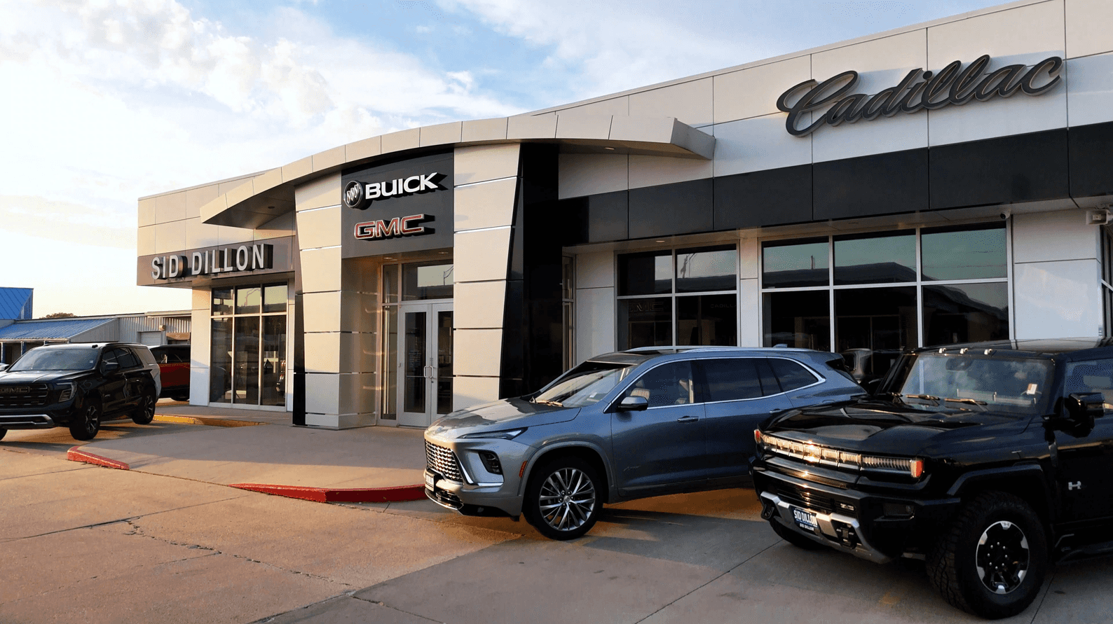 2026 GMC Acadia Tech and Features - First Look | Sid Dillon